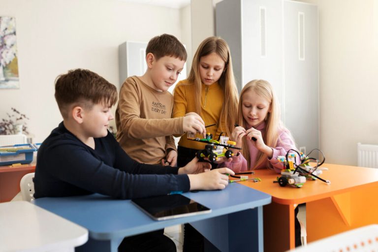 AI activities for kids in Abu Dhabi - Wise Roots